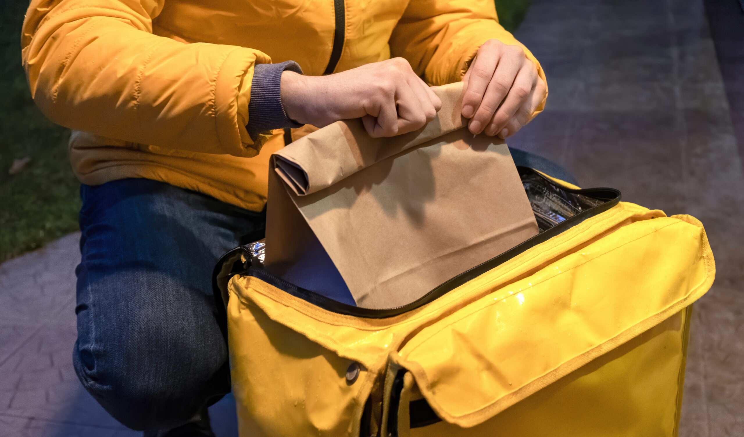 India moves to drop “10-minute” delivery claims in quick commerce to ...